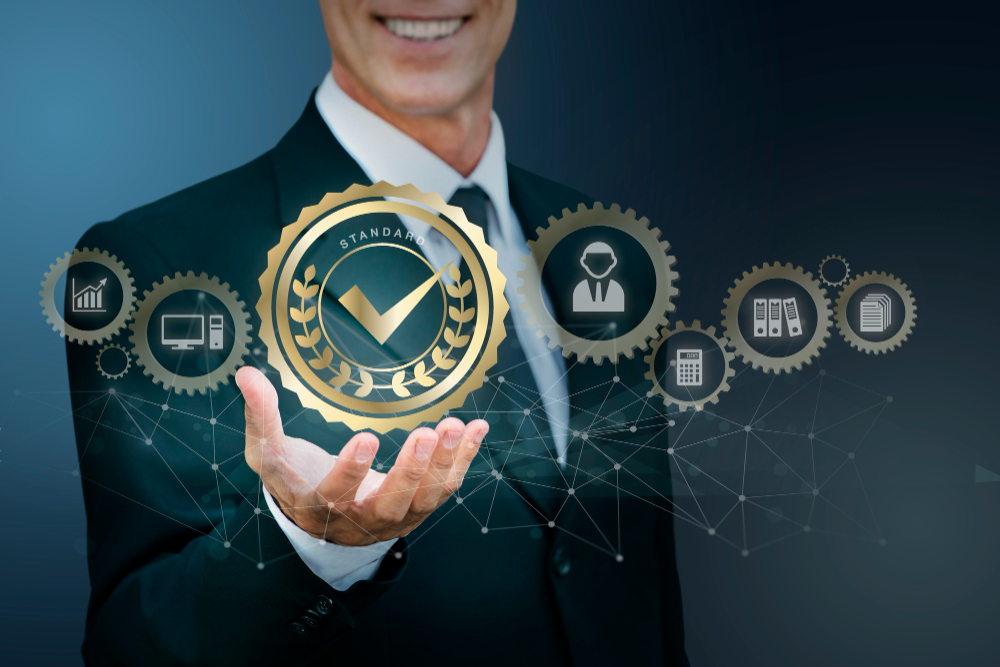 À propos de nous – IEK Trust